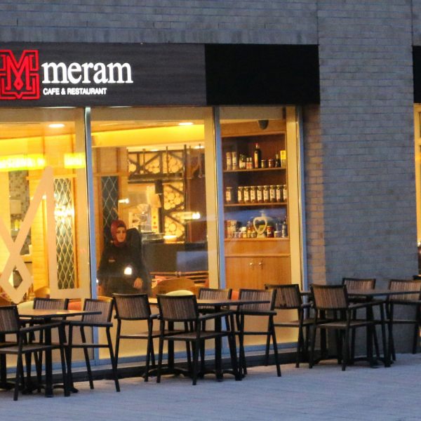 Restaurant Restaurant Meram Bos en Lommer - Hararu